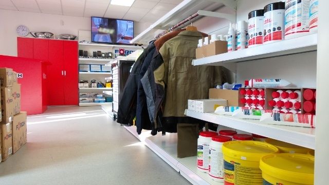 OC - FORCH d.o.o. FORCH, družba za trgovino, - delovni čas, naslov, telefon