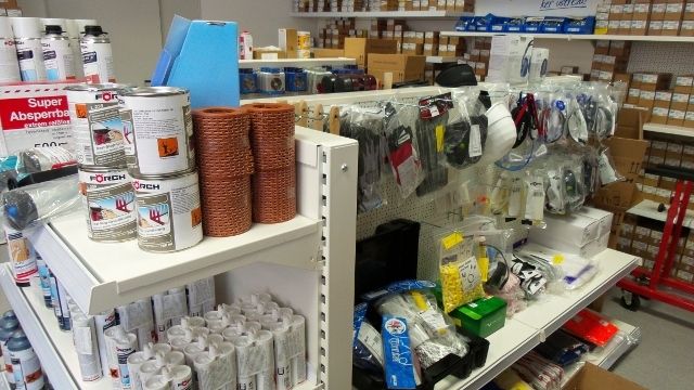 OC - FORCH d.o.o. FORCH, družba za trgovino, - delovni čas, naslov, telefon