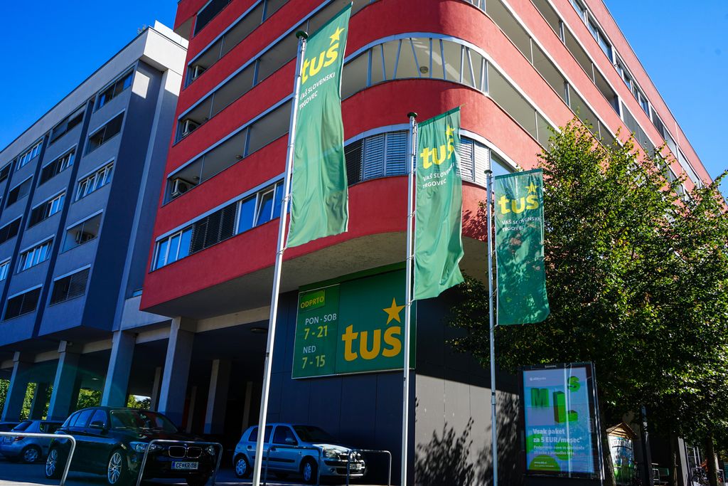 OC - Tuš supermarket Celje Ljubljanska - delovni čas, naslov, telefon